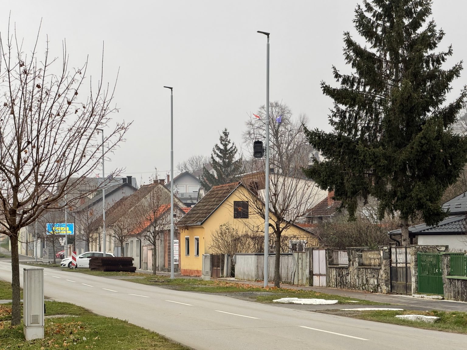 Na tri nove lokacije postavljena kućišta za kamere za nadzor brzine ...